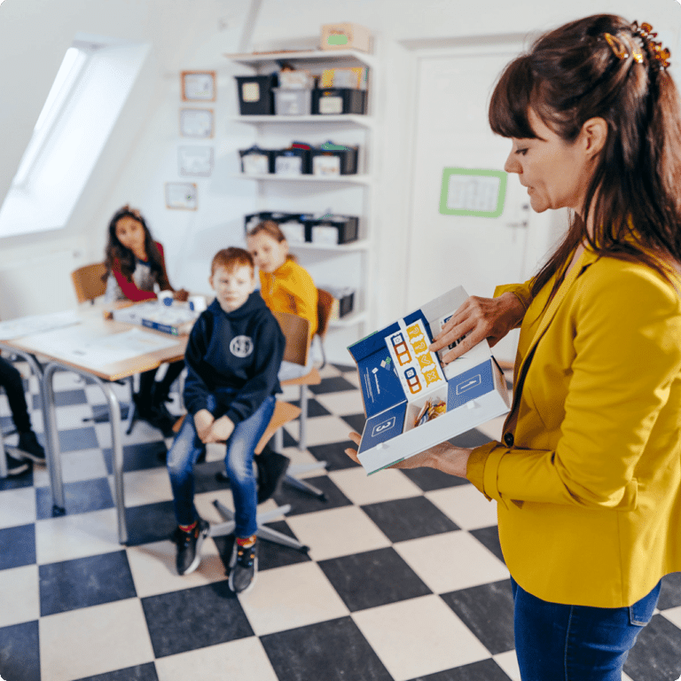 KUBO Hands-on Learning - KUBO Education