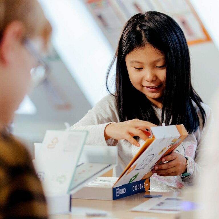 KUBO Hands-on Learning - KUBO Education